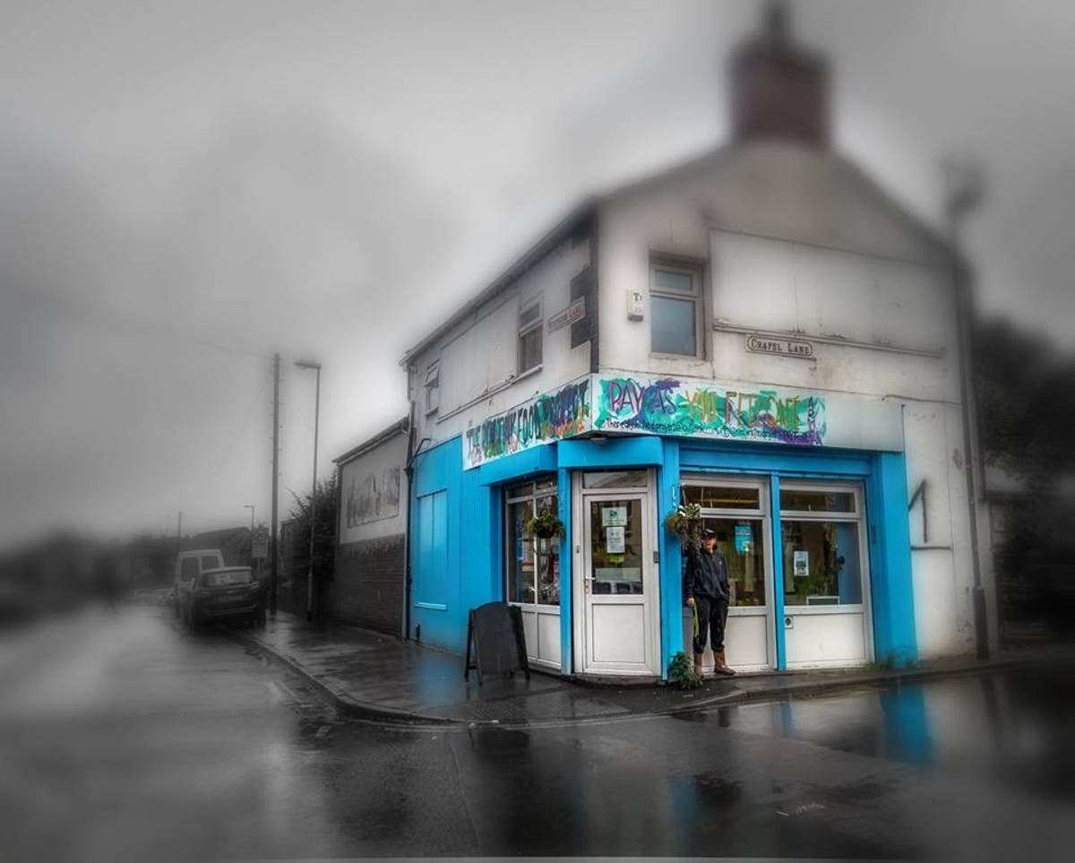 Real Junk Food Project: The Leeds cafe that has fed 10,000 people ...