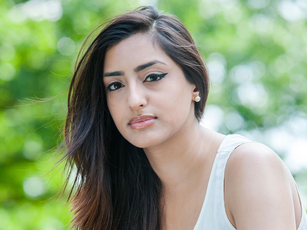 British filmmaker Sarah Begum 'marries' Ecuadorian tribal warrior | The ...