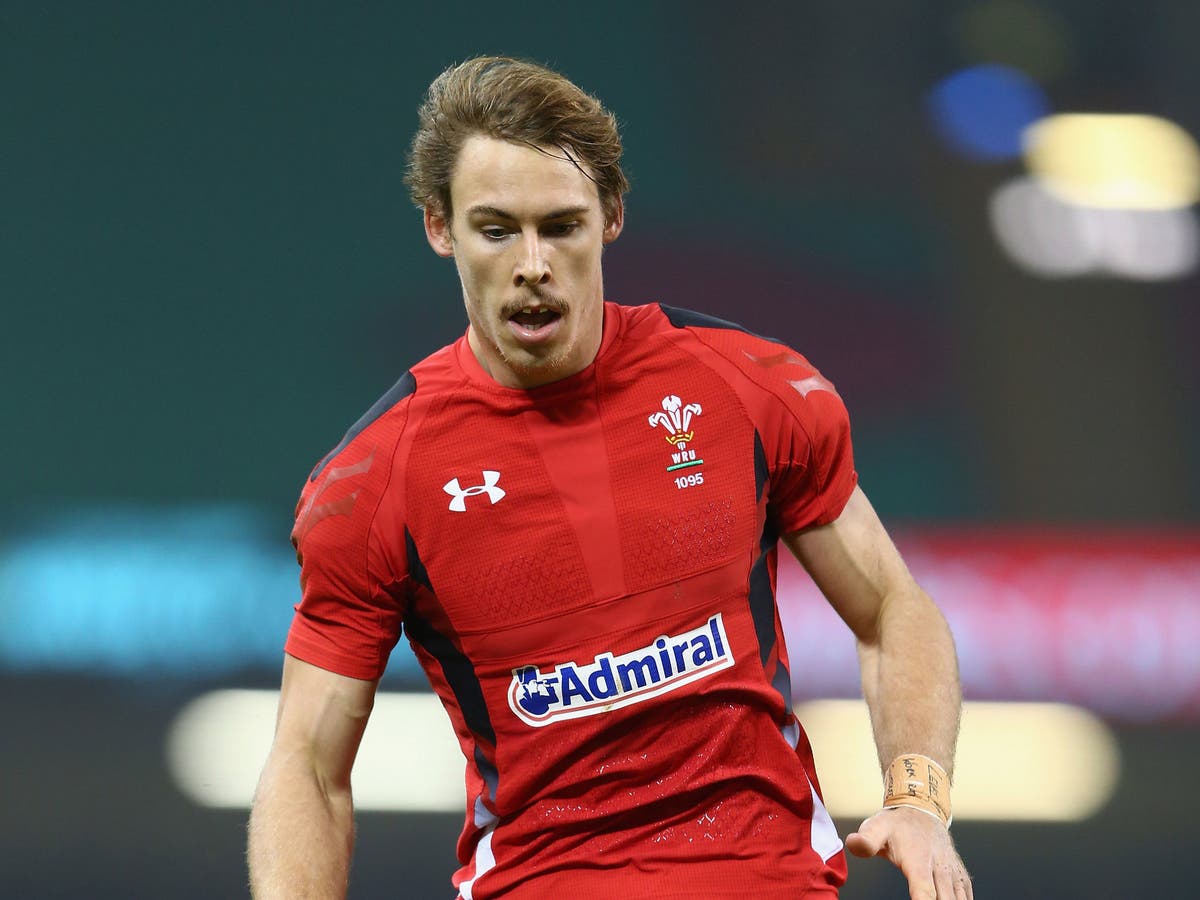 Liam Williams: welsh rugby international apologises for 'blacking up ...