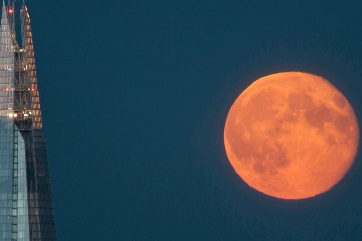 Watch the Supermoon live: How to see the brightest Moon of the year ...