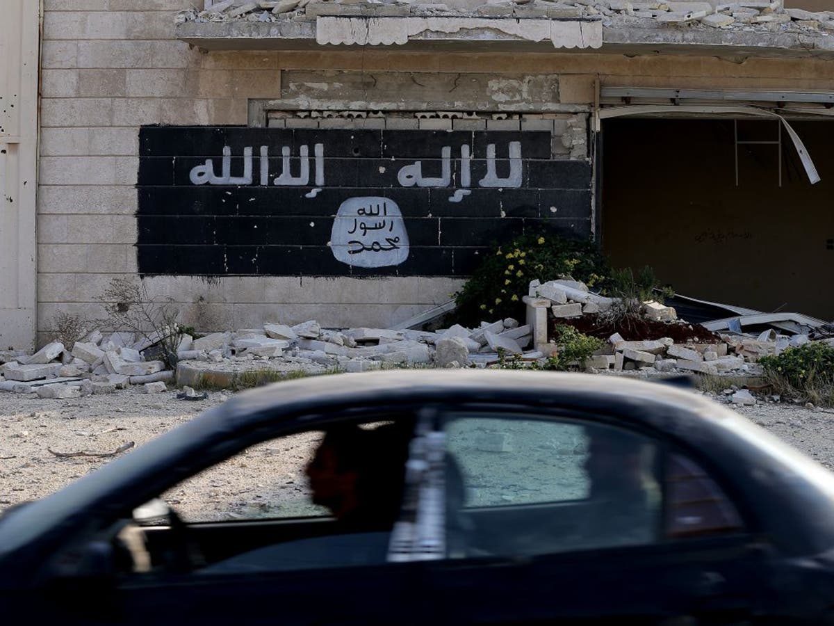 Life as a woman under Isis: Document reveals for the first time what ...