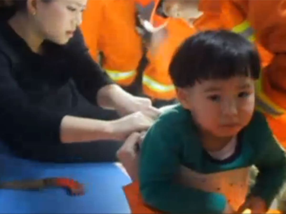 Video: Toddler rescued after getting stuck in washing machine | The ...