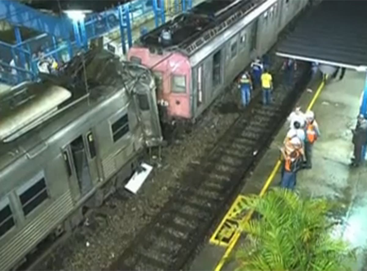 Brazil train collision: At least 220 injured as two passenger trains ...