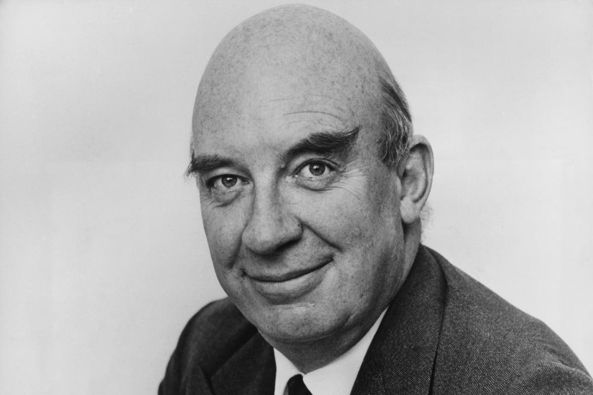 Westminster 'paedophile ring' investigation: Ex-MI6 spy Sir Peter ...