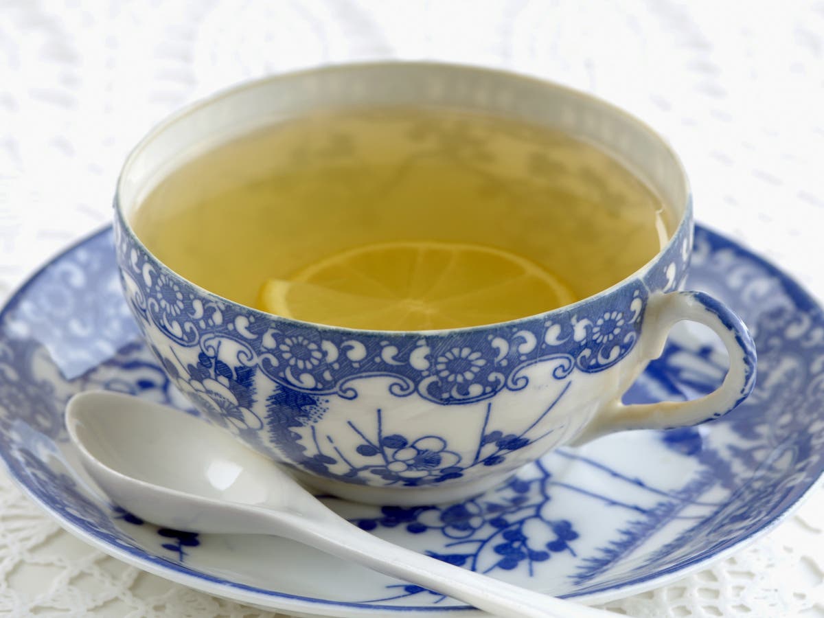 Green tea helps kill cancer cells while promoting health of normal ones ...