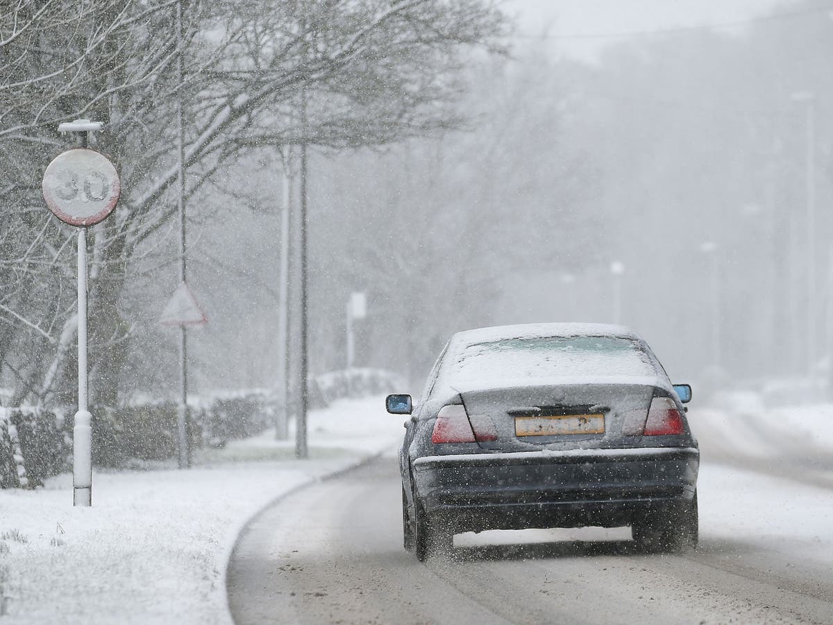 UK weather: Met Office warns of blizzard conditions as Atlantic storm ...