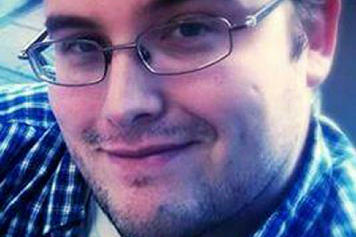 Family give ultimate tribute to comic book fan killed 'by an uppercut ...