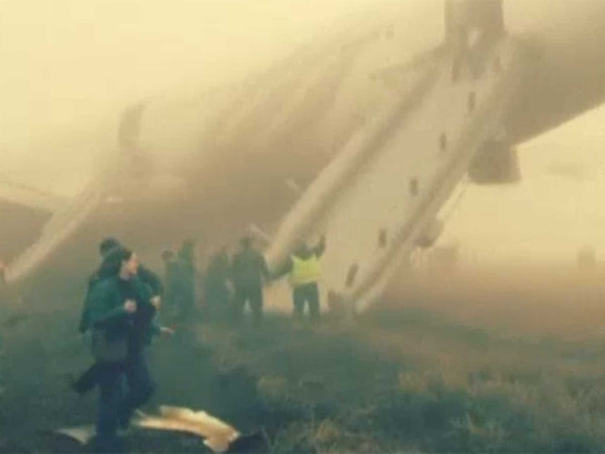 Turkish Airlines flight TK 726: Dramatic video shows evacuation after ...