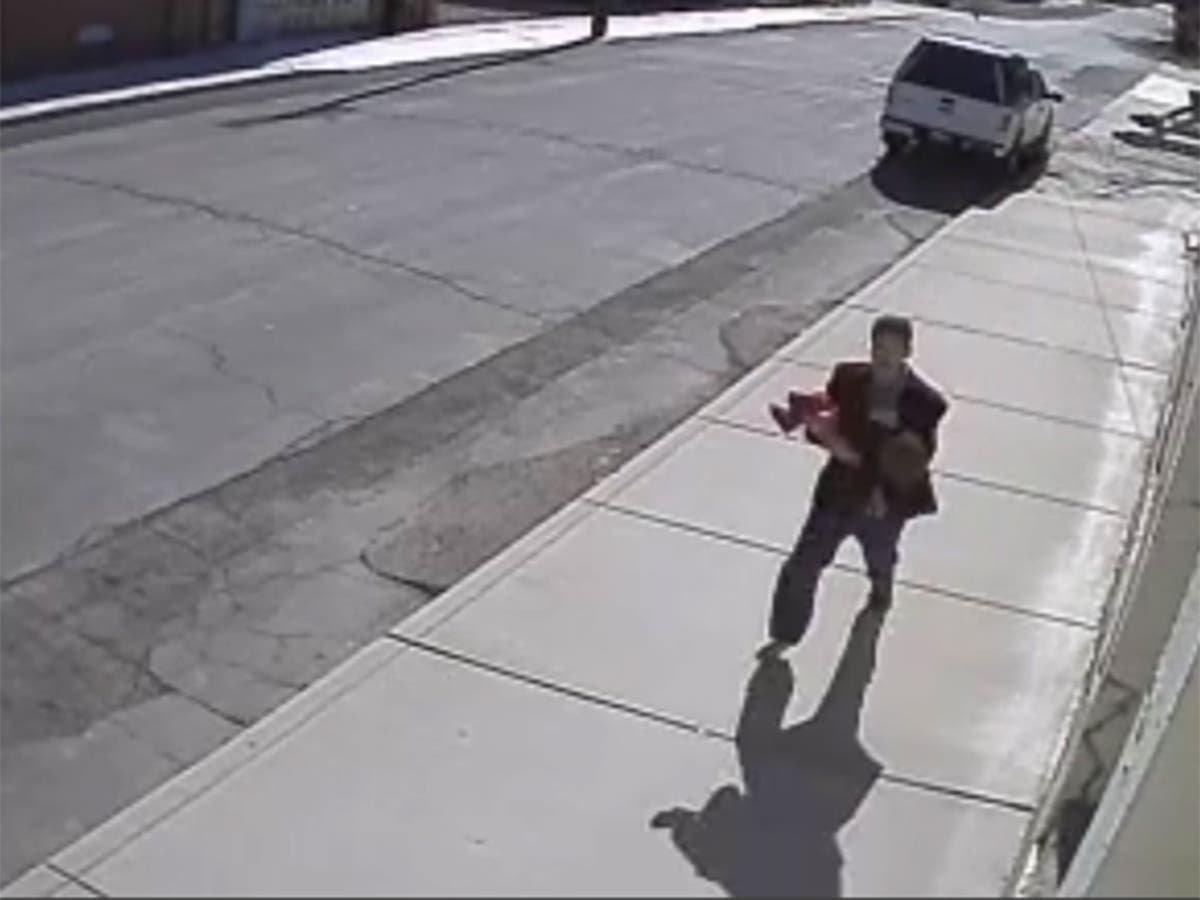 US police hunt for man caught on video attempting to abduct two-year ...