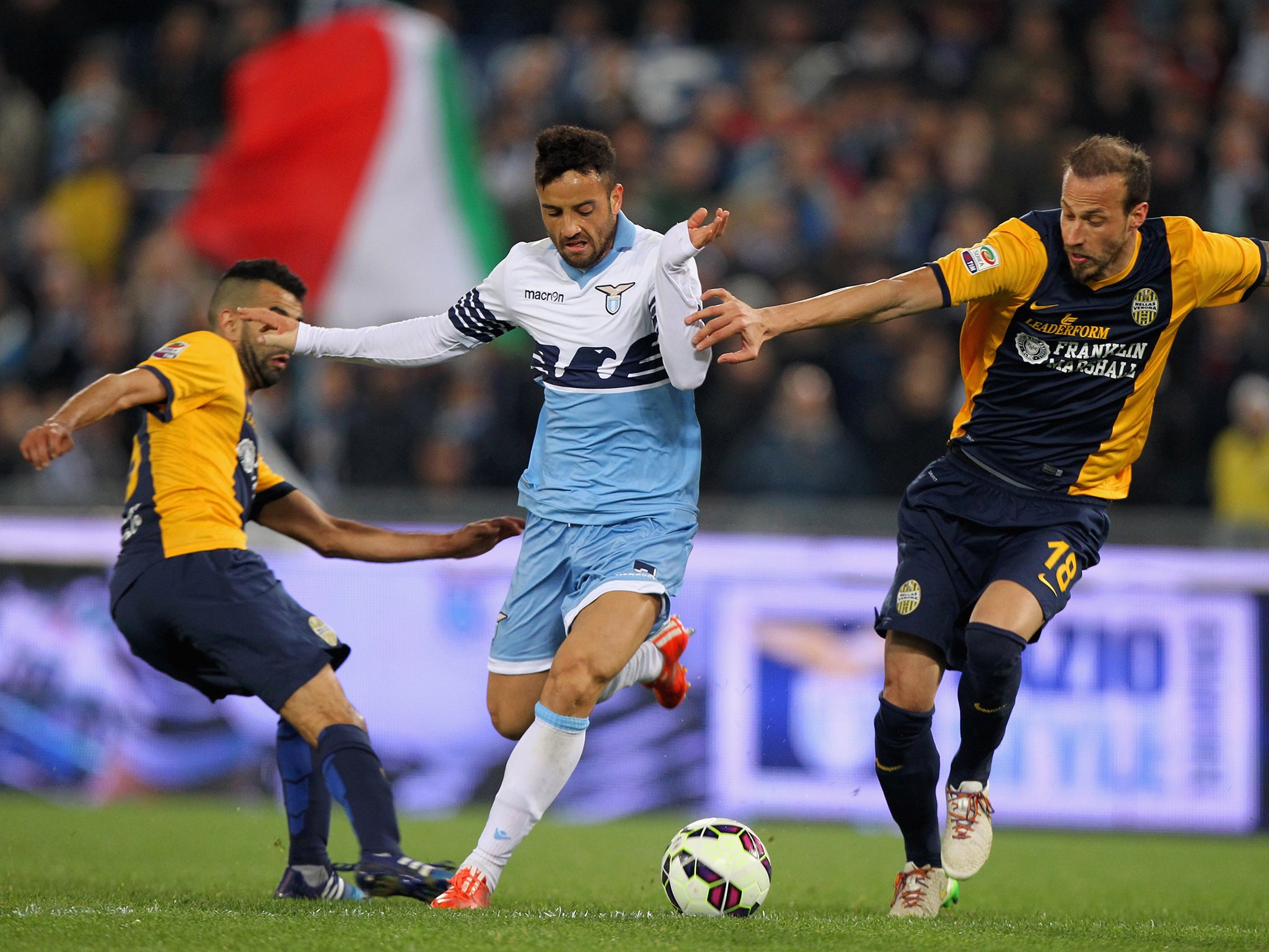 Manchester United transfer news: Club 'preparing £30m bid' for Lazio ...