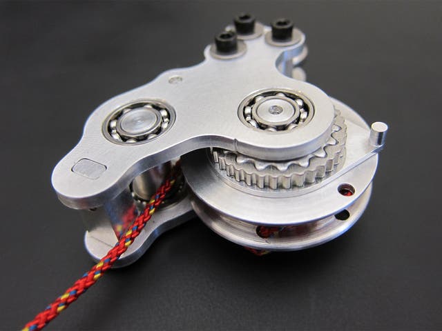 Scientists develop mechanical spring-loaded leg brace to improve ...