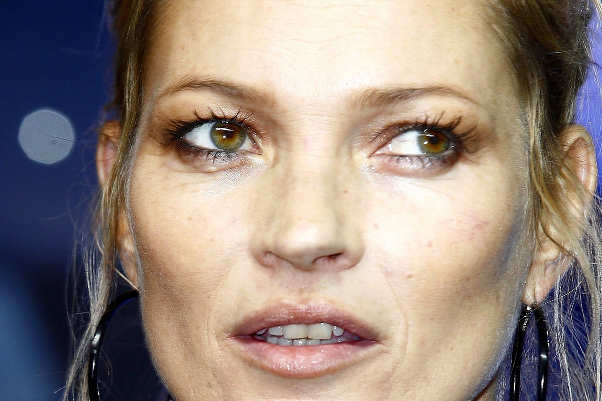 Kate Moss receives apologies from The Sun, Grazia and the Mail on ...