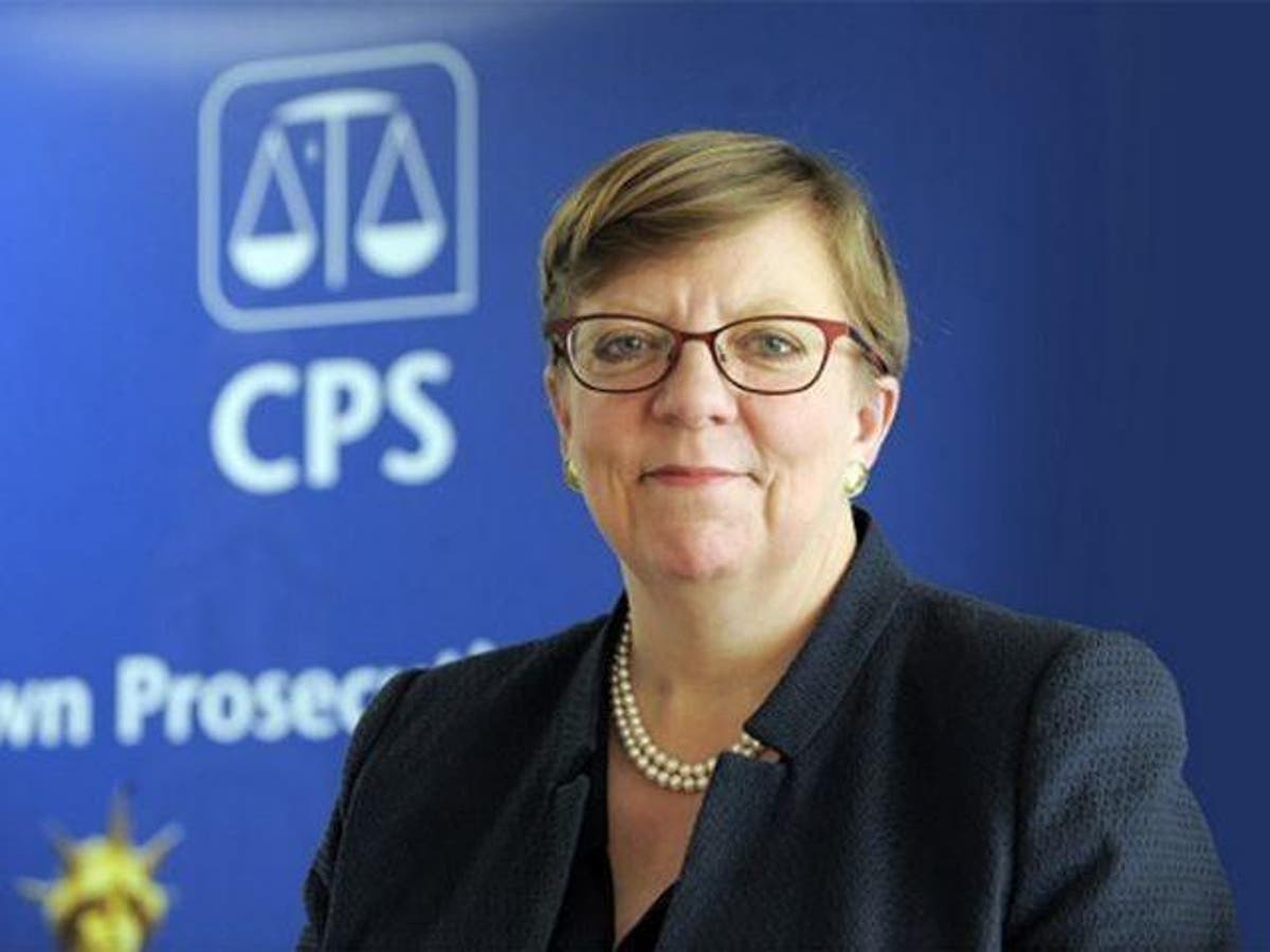 Director of public prosecutions criticised for 'insufficient leadership ...