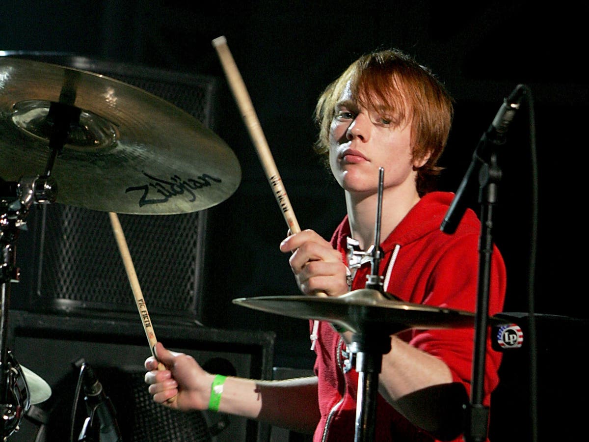 Late of the Pier drummer Ross Dawson dies in 'tragic accident' | The ...
