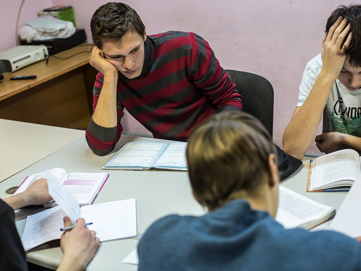 GCSE revision tips: How to maximise learning and reduce exam stress ...