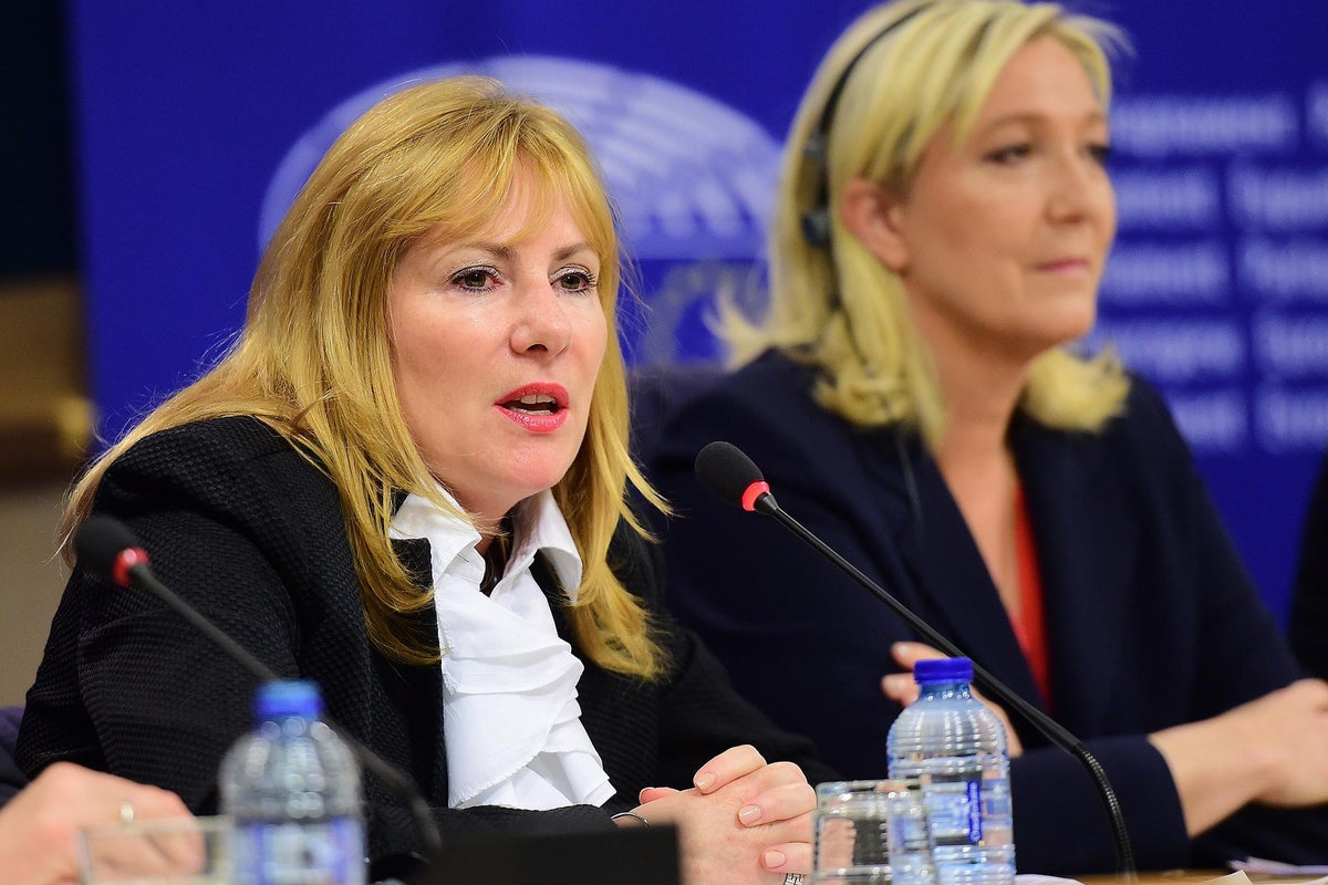 Disgraced former-Ukip MEP Janice Atkinson throws support behind far ...