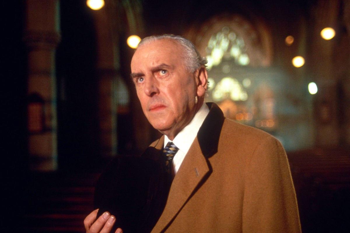 George Cole dead: Minder actor dies, aged 90 | The Independent | The ...