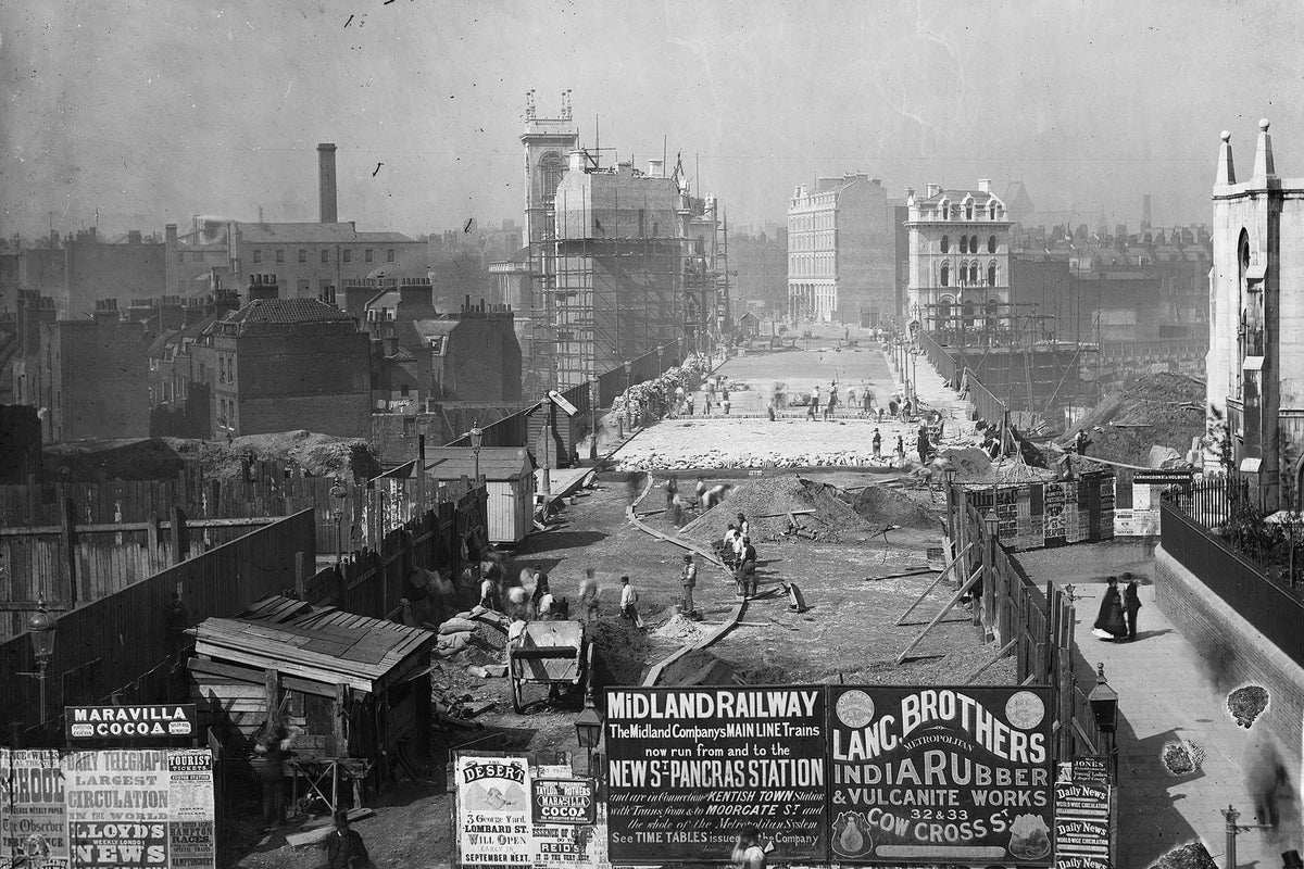 Picturing England: Previously unseen photographs chart 150 years of ...