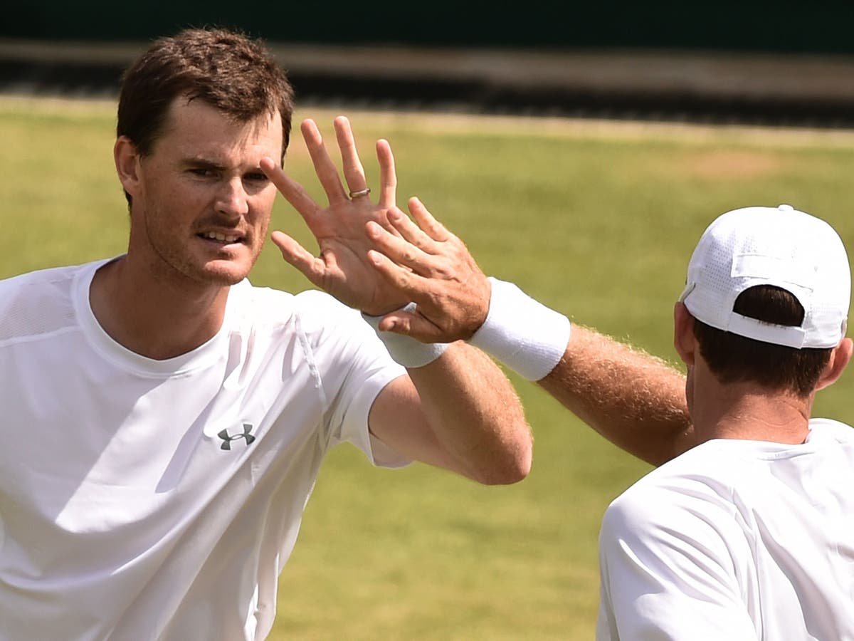 Wimbledon 2015: Jamie Murray reaches doubles semi-finals with ...