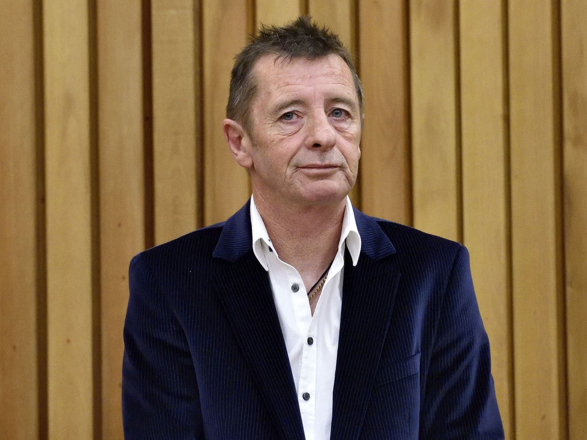 Phil Rudd arrest: Former AC/DC drummer re-arrested in New Zealand | The ...