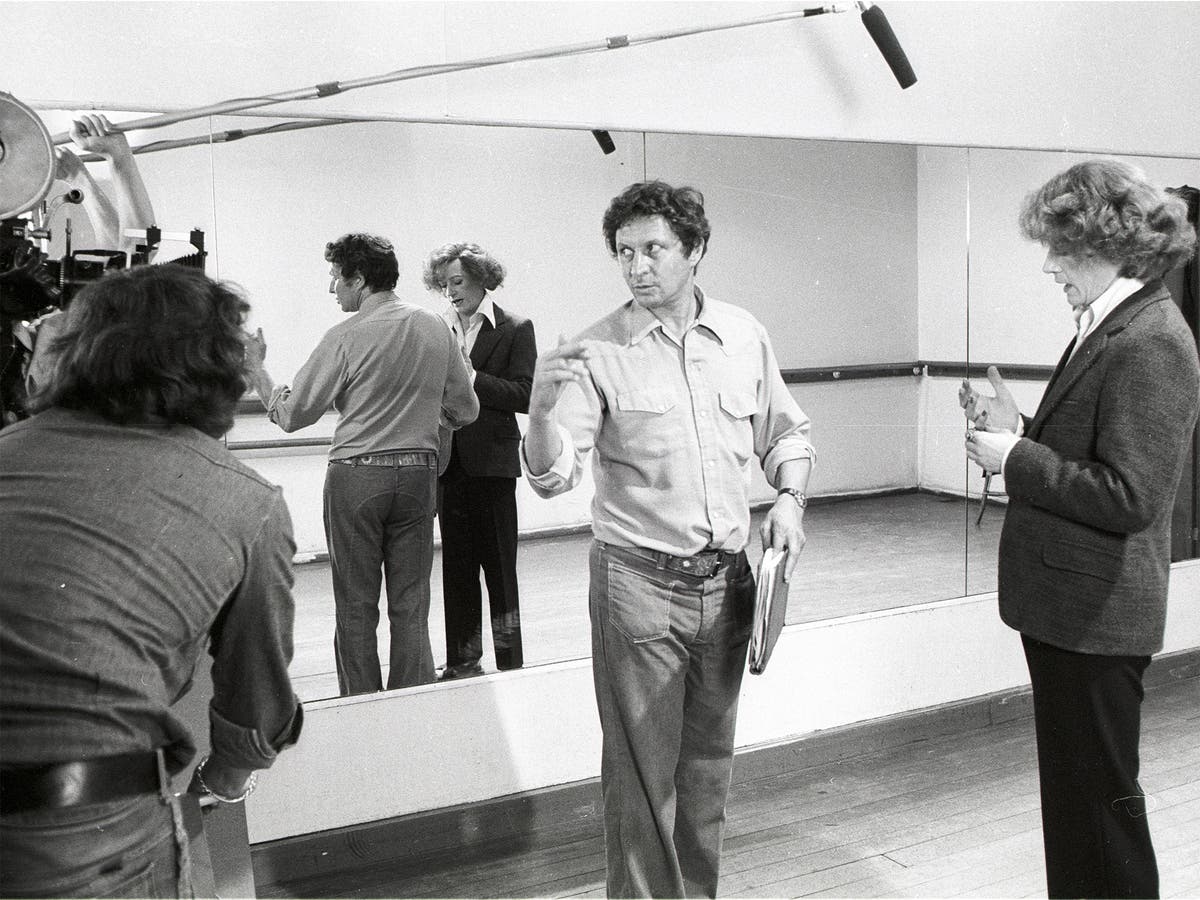 Jack Gold: Bafta-winning director of confrontational documentaries and ...