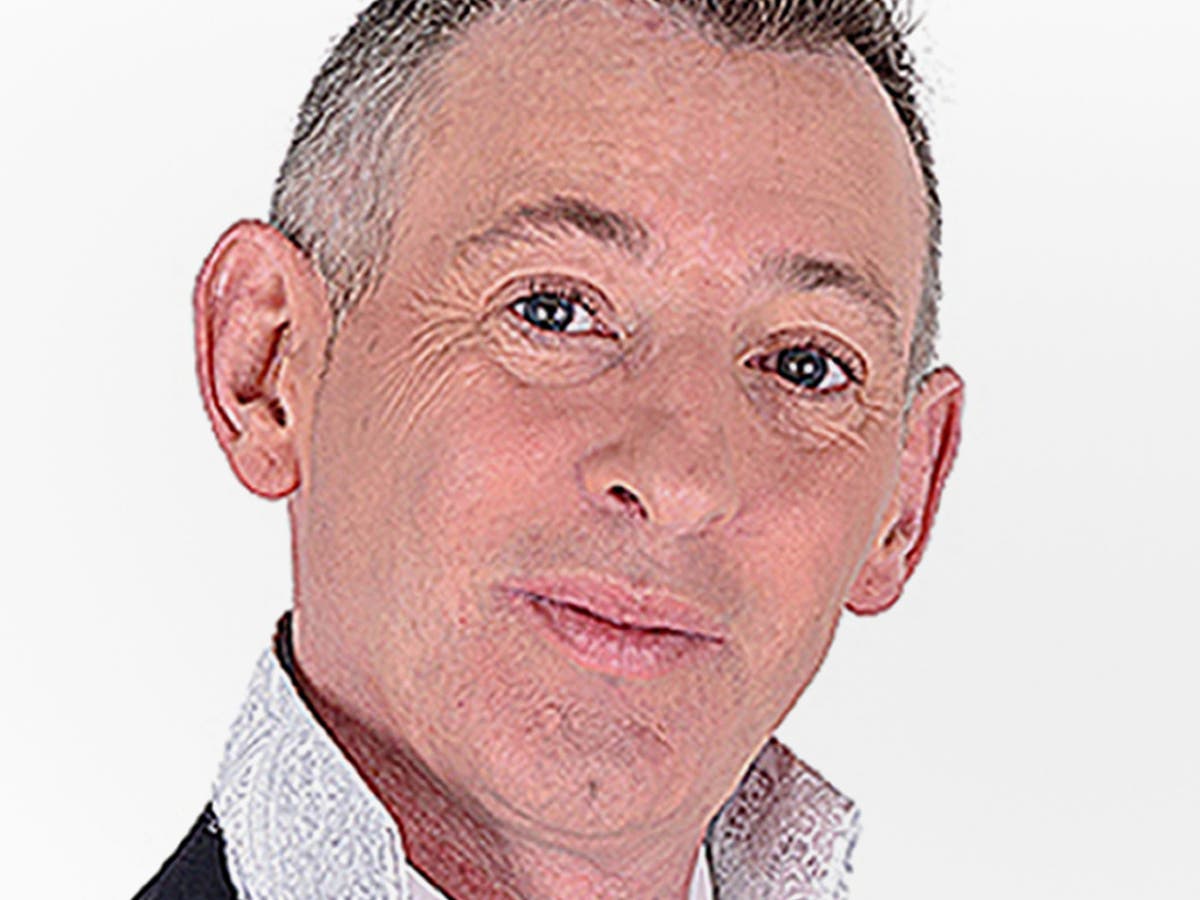 Colin Fry dead: Most Haunted medium dies of lung cancer aged 53 | The ...