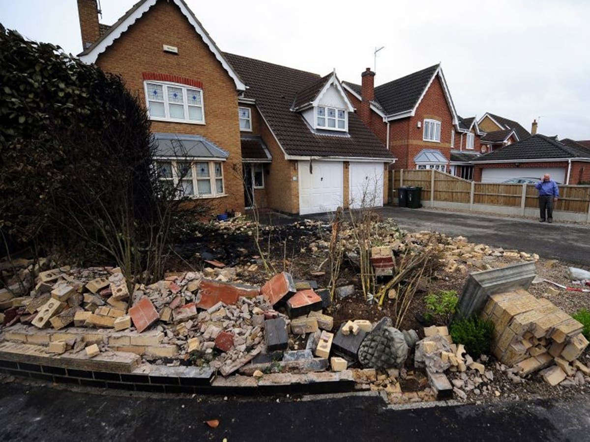 Doncaster crash: Two dead and one injured after car hits house and ...