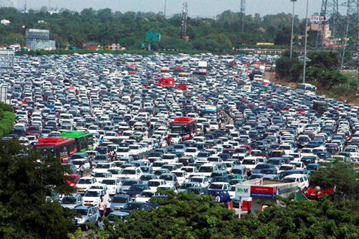 Is this the biggest traffic jam ever? Extraordinary 26-lane gridlock ...