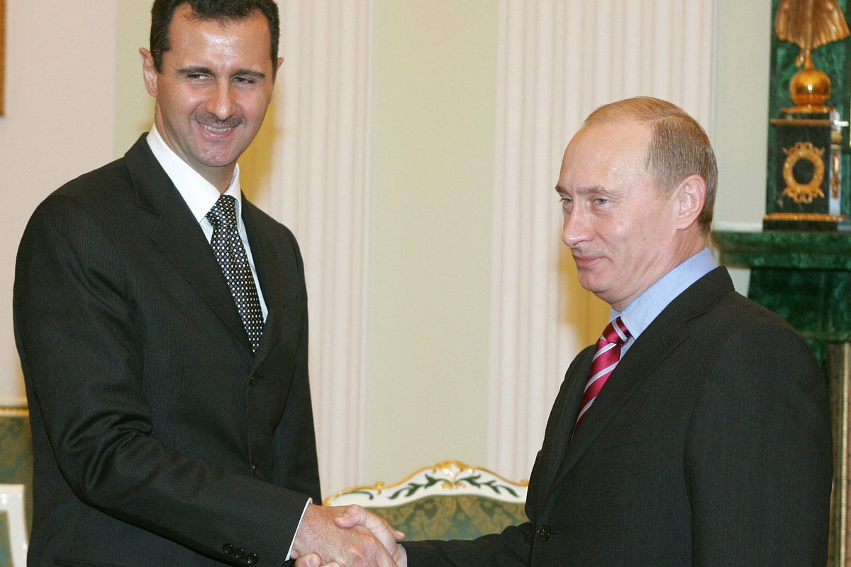 US says Assad must go, calling on Russia and Iran to use their ...