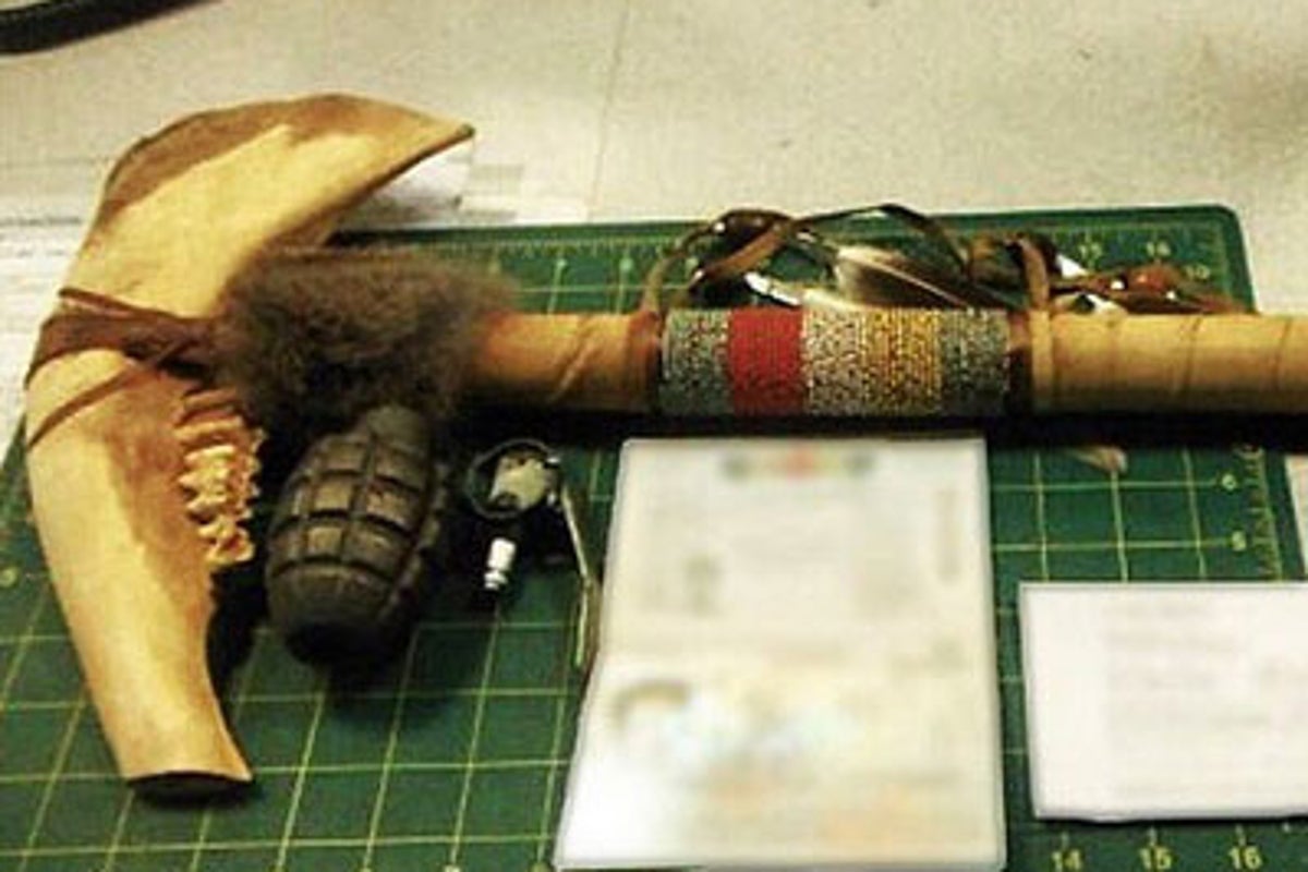 Jawbone tomahawk and Samurai sword among the worst objects confiscated ...