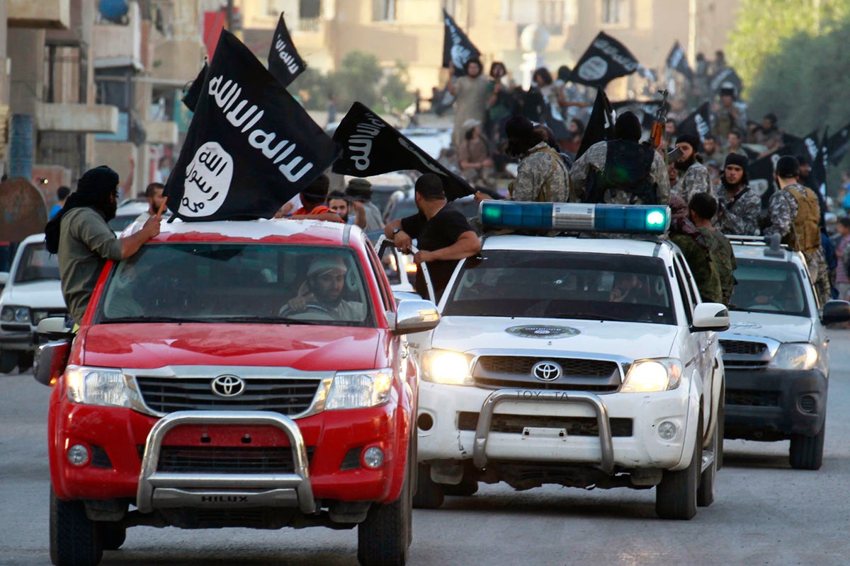 Why does Isis have so many Toyota trucks? | The Independent | The ...