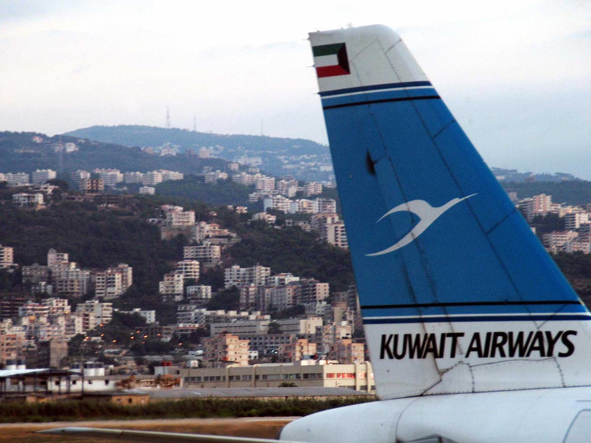 Flight KU104: Kuwait airways passenger aeroplane declares 'emergency ...