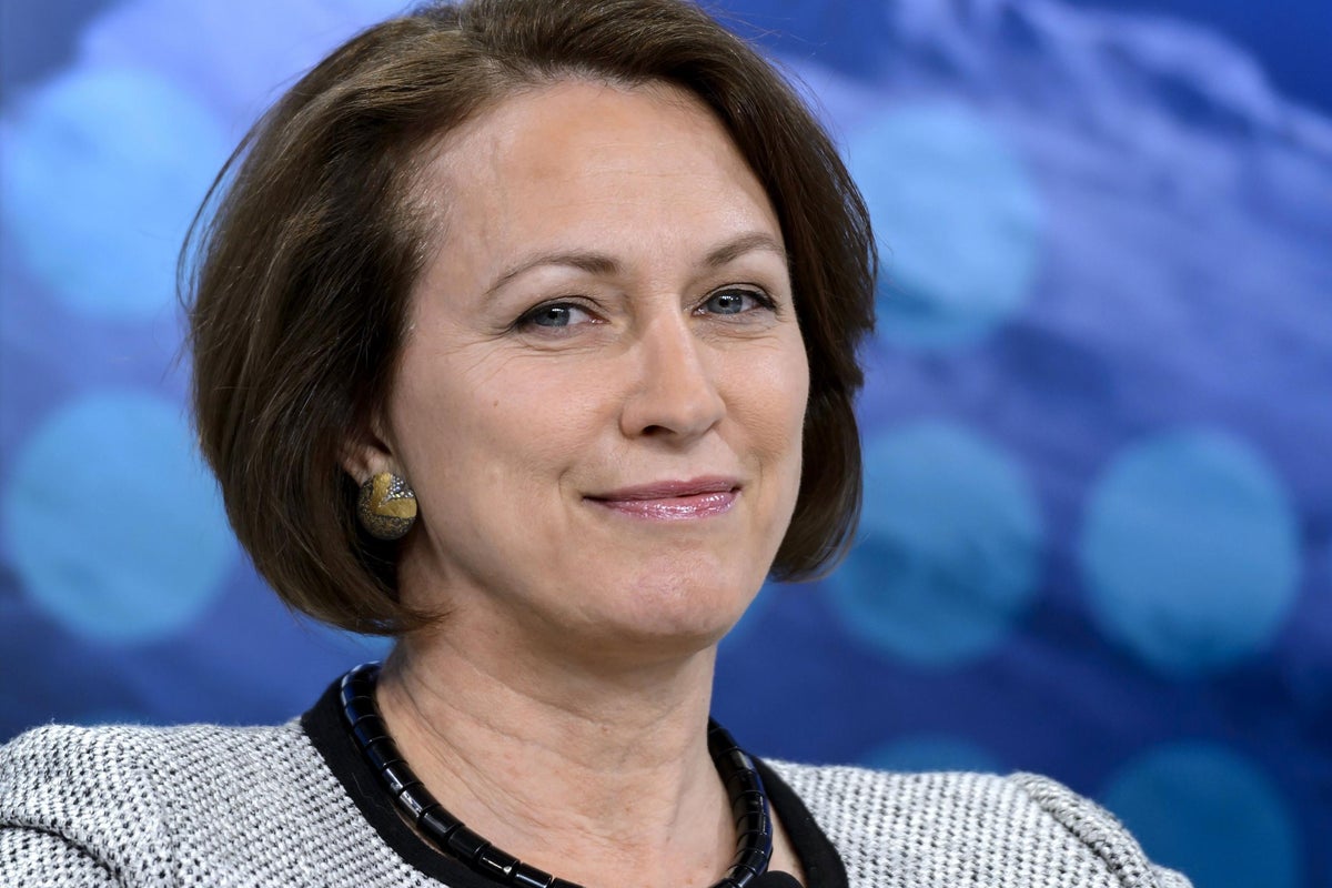 Brexit: Lloyd’s of London CEO Inga Beale says insurer will set up EU ...