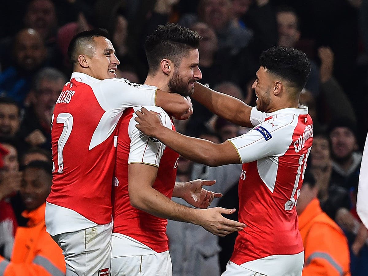 Arsenal vs Bayern Munich match report: Olivier Giroud and Mesut Ozil ...