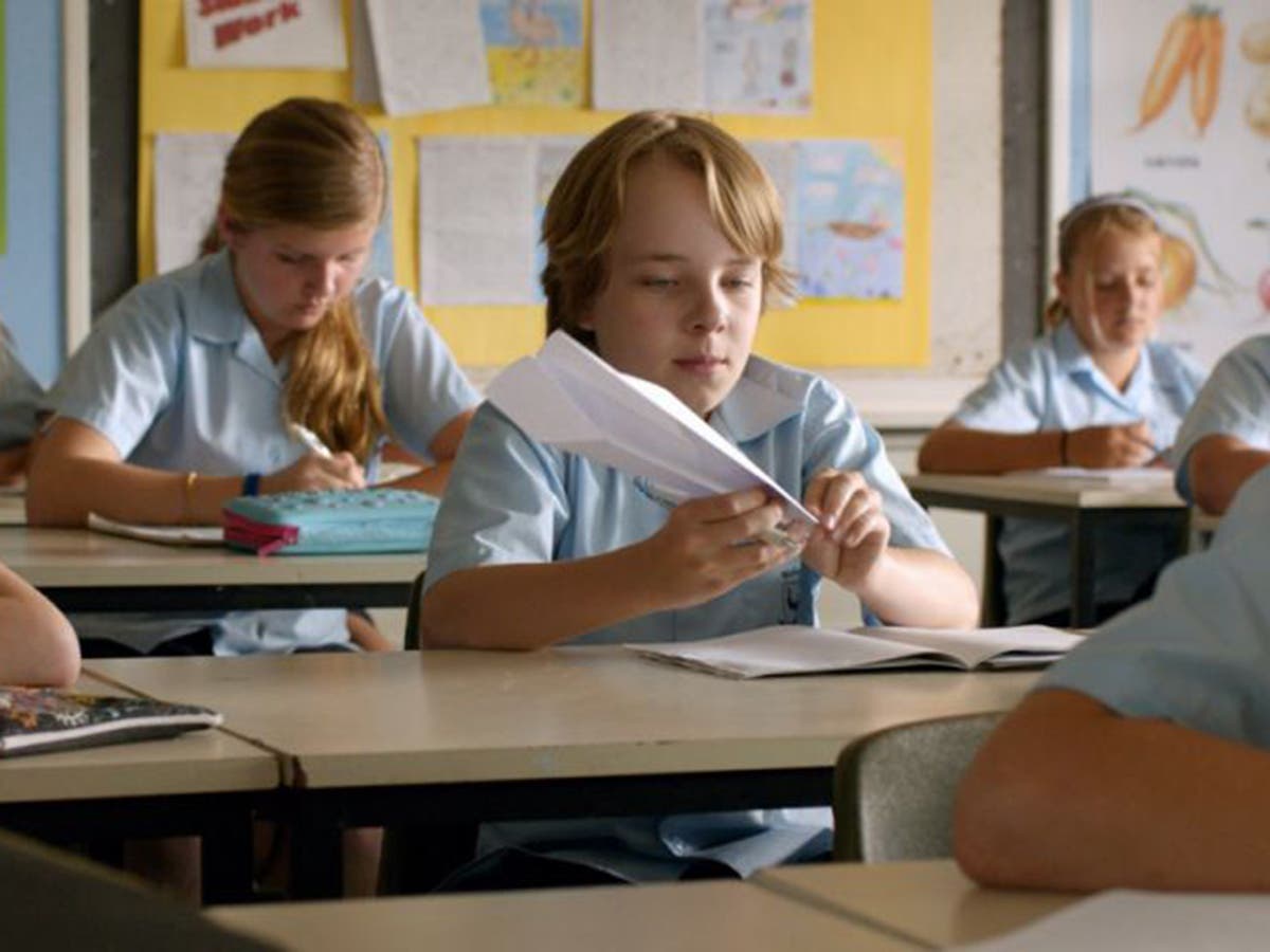 Paper Planes, film review: Flimsy kids' movie rekindles Ken Loach's Kes ...