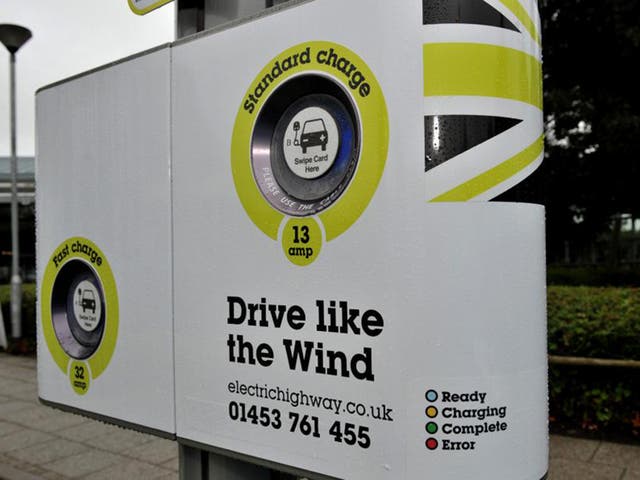 Nissan teams up with green energy company to push for electric car road ...