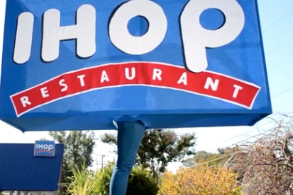 Halloween 2015: Paralympian ski racer and YouTube star Josh Sundquist ...