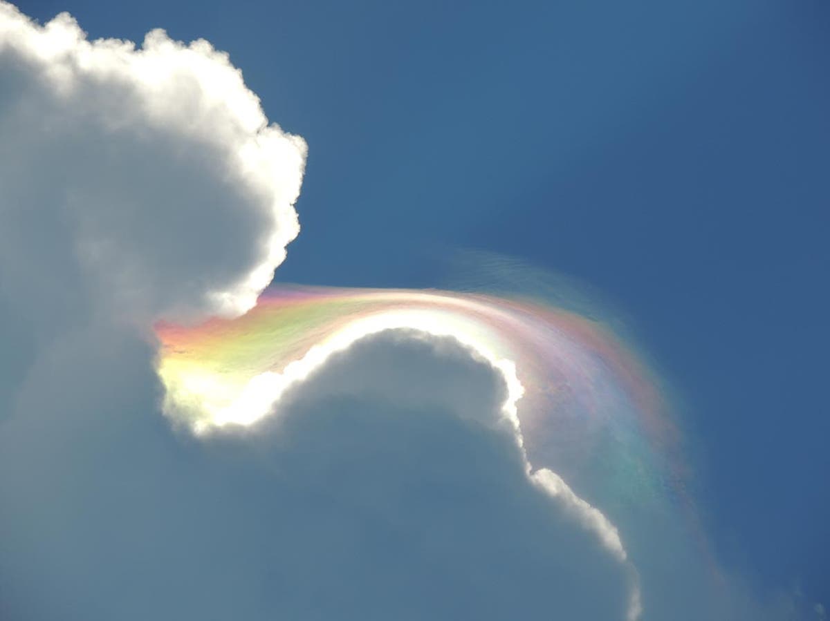 Rare 'rainbow cloud' captured by tourist in Jamaica | The Independent ...