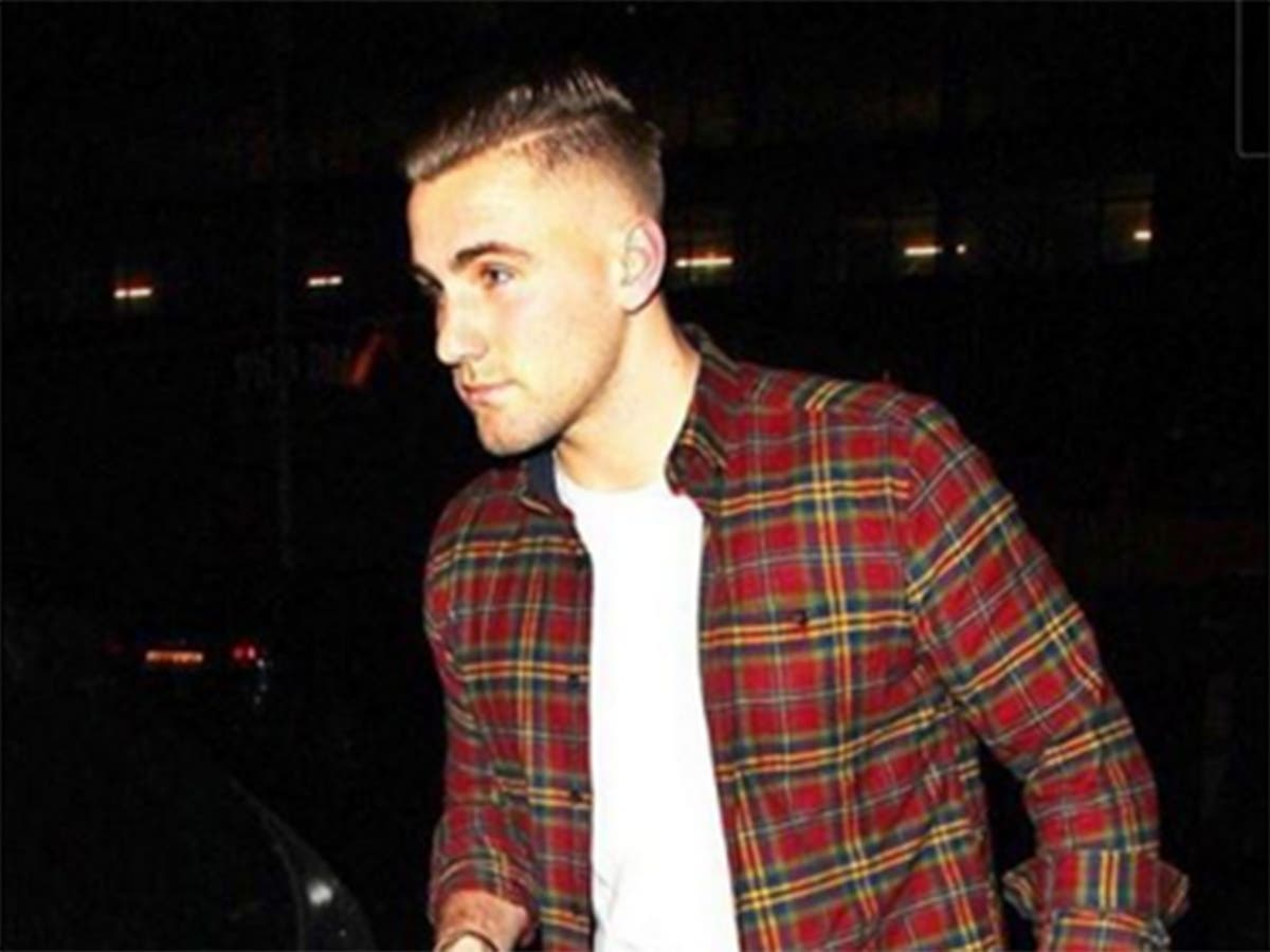 Luke Shaw injury: Manchester United full-back attends club's Christmas ...