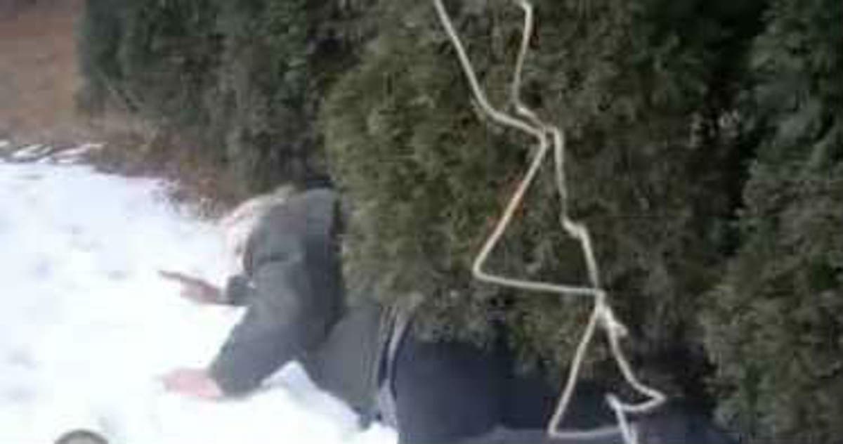 Police officer acquitted after shooting dead unarmed man lying face ...