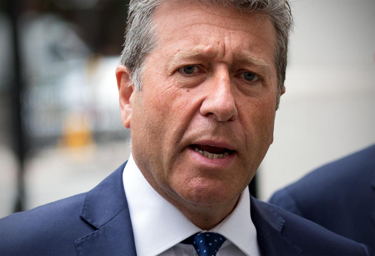 DJ Neil Fox 'snog-raped 15-year-old', court hears | The Independent ...