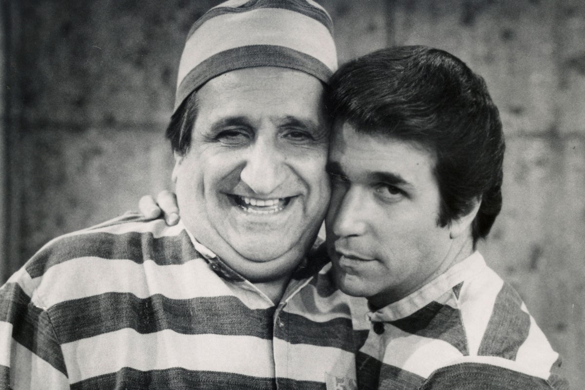Al Molinaro: Actor whose hangdog face was perfect for much-loved roles ...