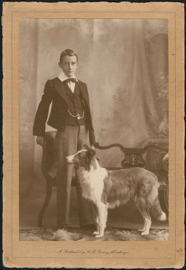 Grey Owl: Champion of the Canadian Wilderness | The Independent | The ...