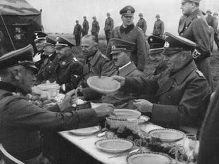 The eccentric eating habits of 9 ruthless dictators | The Independent ...
