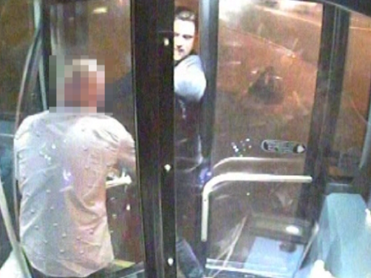CCTV shows man threaten and verbally abuse London bus driver | The ...