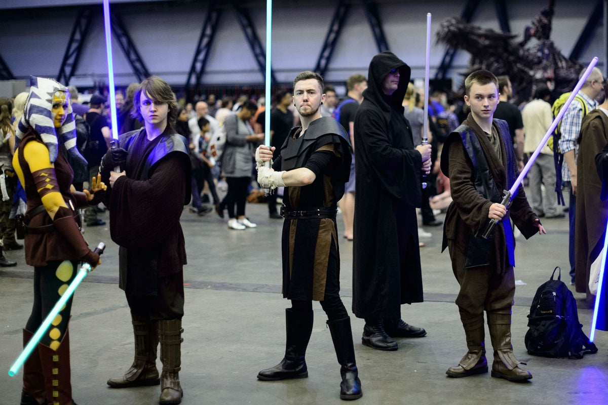 Star Wars: The Force Awakens boosts Jedi church numbers by over 1000 ...