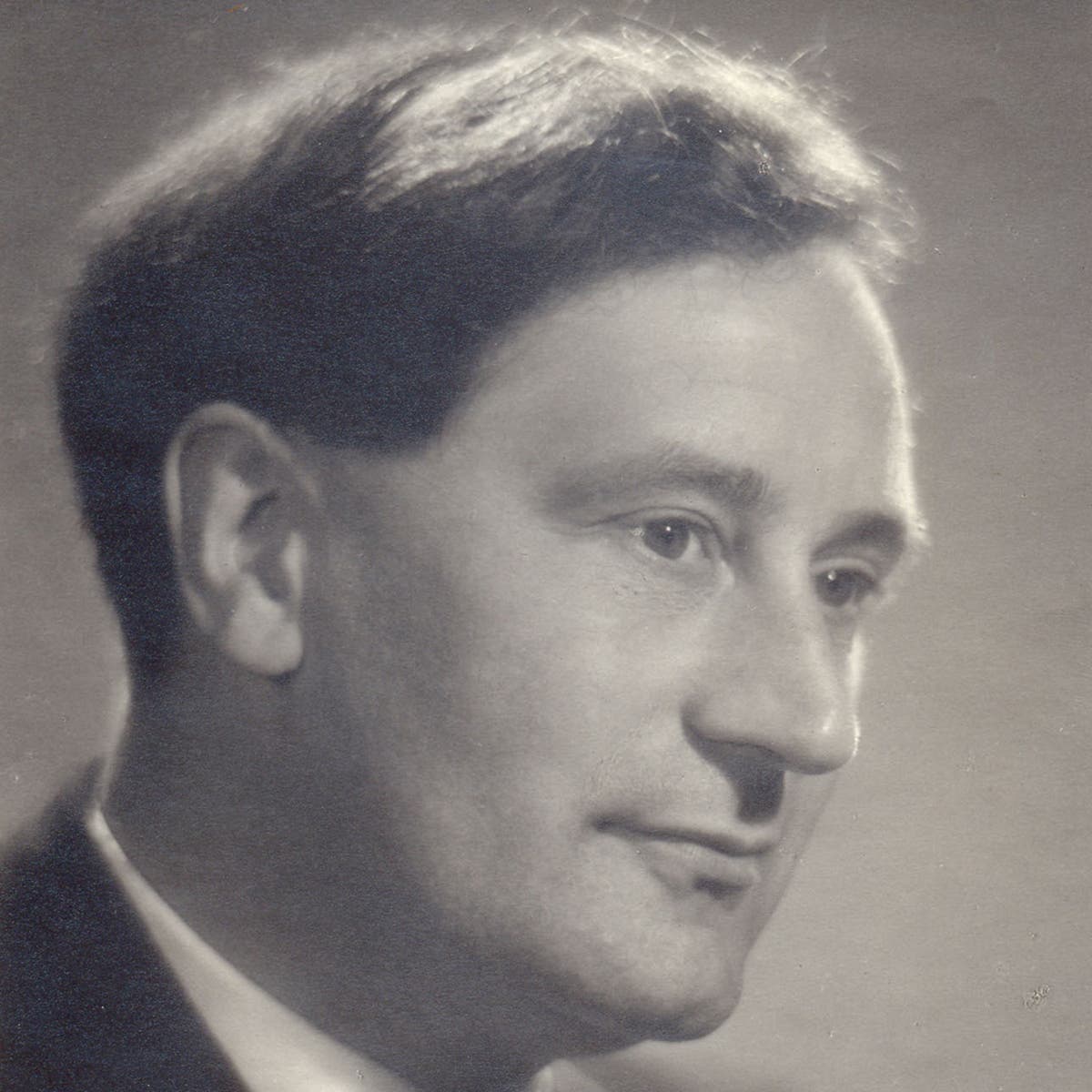 World War II: Cheerful Christmas notes written by British prisoner of ...