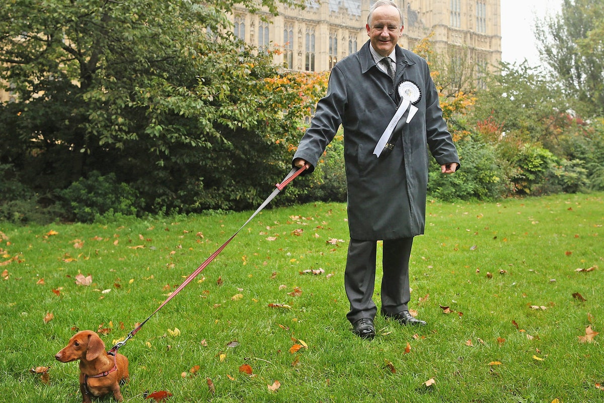 Laurence Robertson: Tory MP faces 'cash for access' accusations after ...