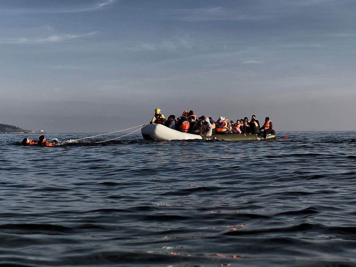 Refugee crisis: EU efforts to combat people smuggling 'pushing ...