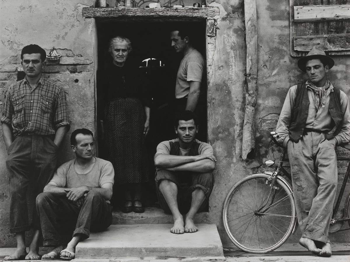 Paul Strand: V&A exhibition shows how photograper captured hitherto ...